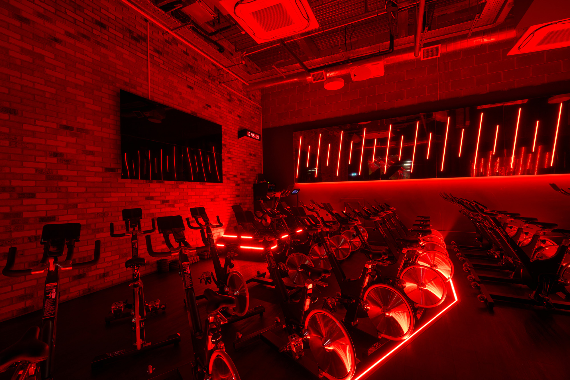 Gym Bishopsgate | Book a Club Visit | Fitness First
